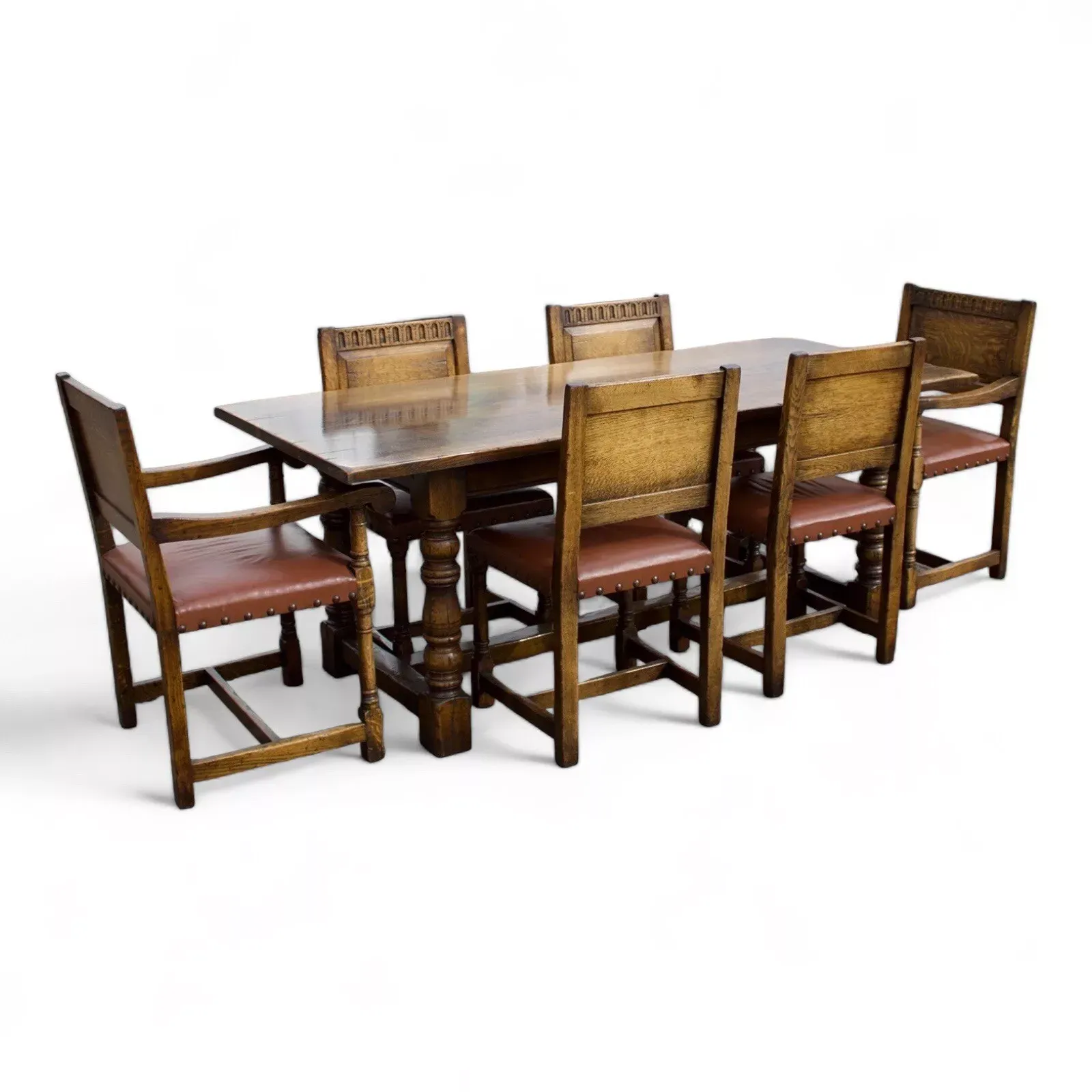 Solid oak dining table and 6 chairs used store